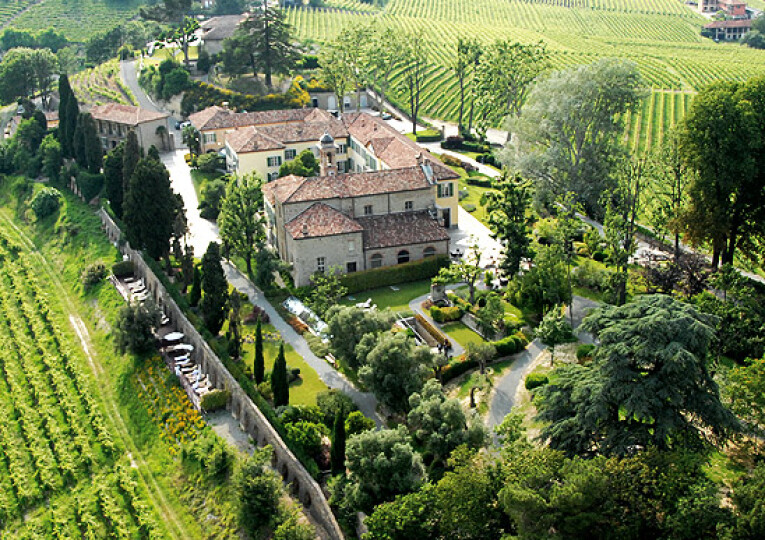 Langhe - Wine Region in Piedmont, Italy | Winetourism.com