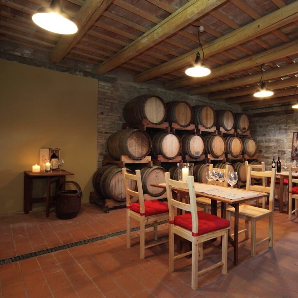 Zaccagnini Winery Tour & Tasting in Italy | Book Now | Winetourism.com