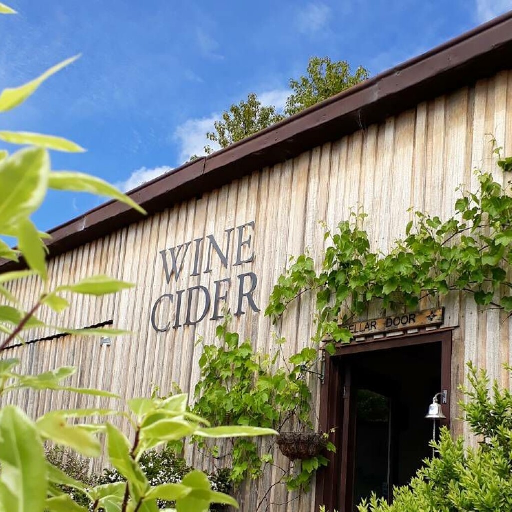 Winter Brook Vineyard - Winery in Tasmania | Winetourism.com