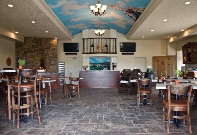Cave Spring Vineyard - Vineyard Estate House at Cave Spring Vineyard in ...