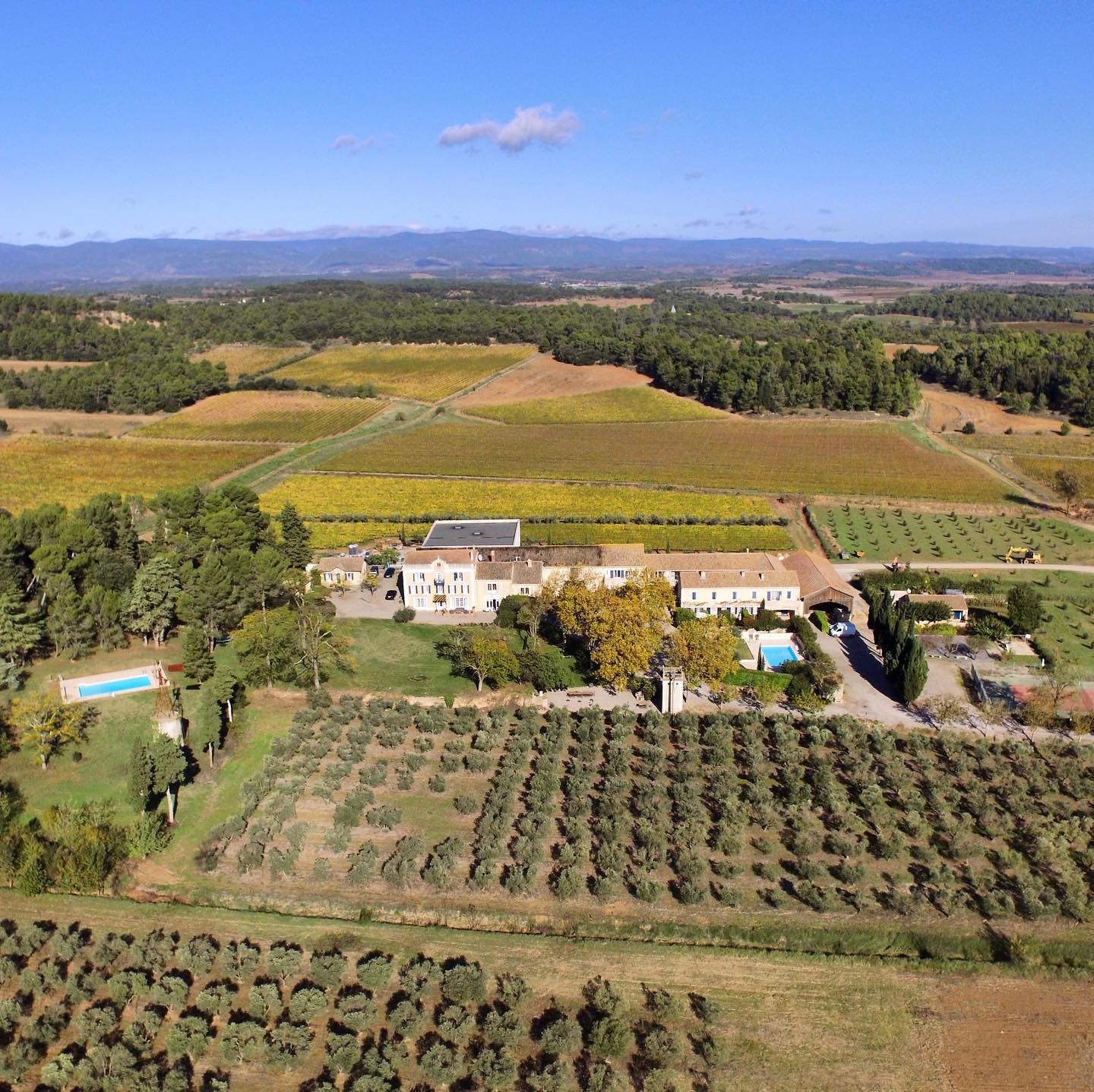 Château Canet - Wine tasting & tour | Winetourism.com