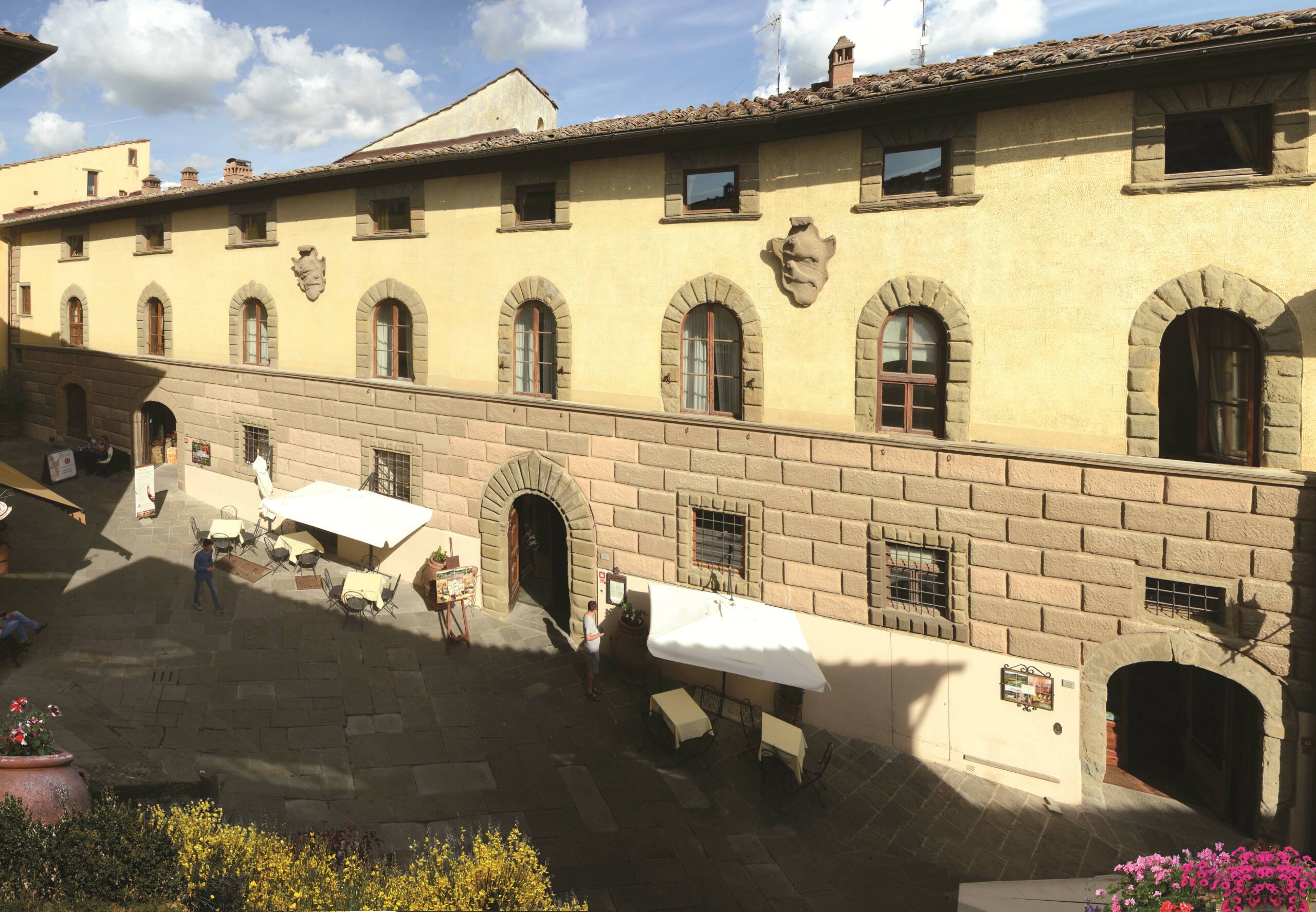 La Castellina - Winery in Tuscany | Winetourism.com