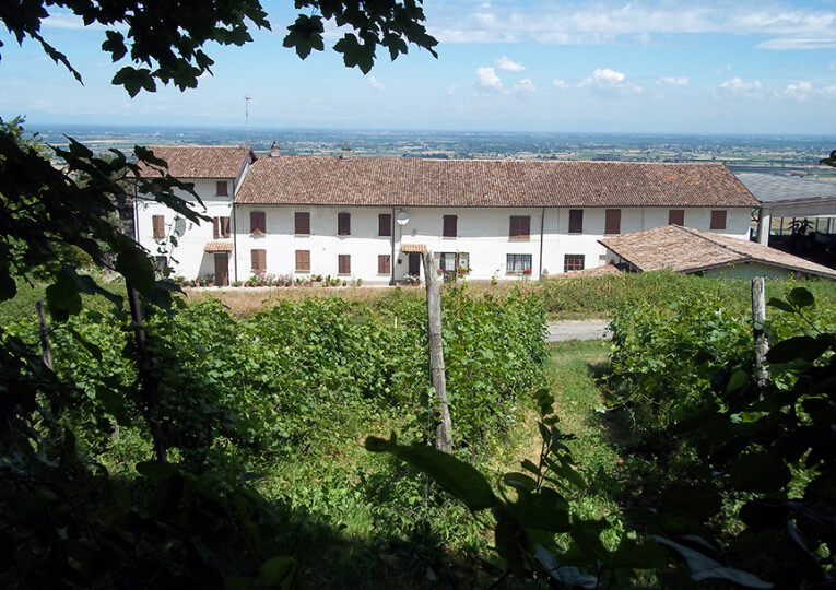 Travel Guide to Lombardy Wine Region, Italy | Winetourism.com