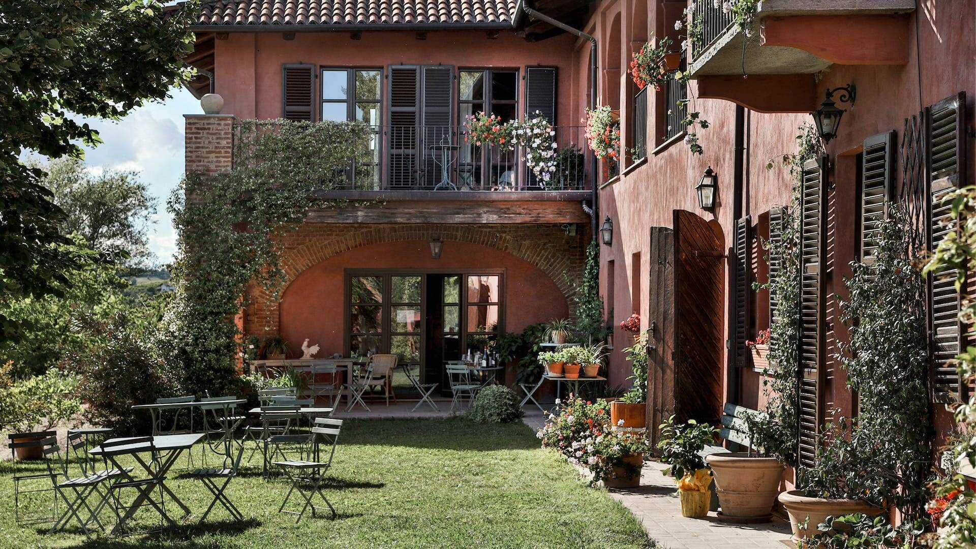 Cascina Gilli - Winery in Piedmont| Winetourism.com