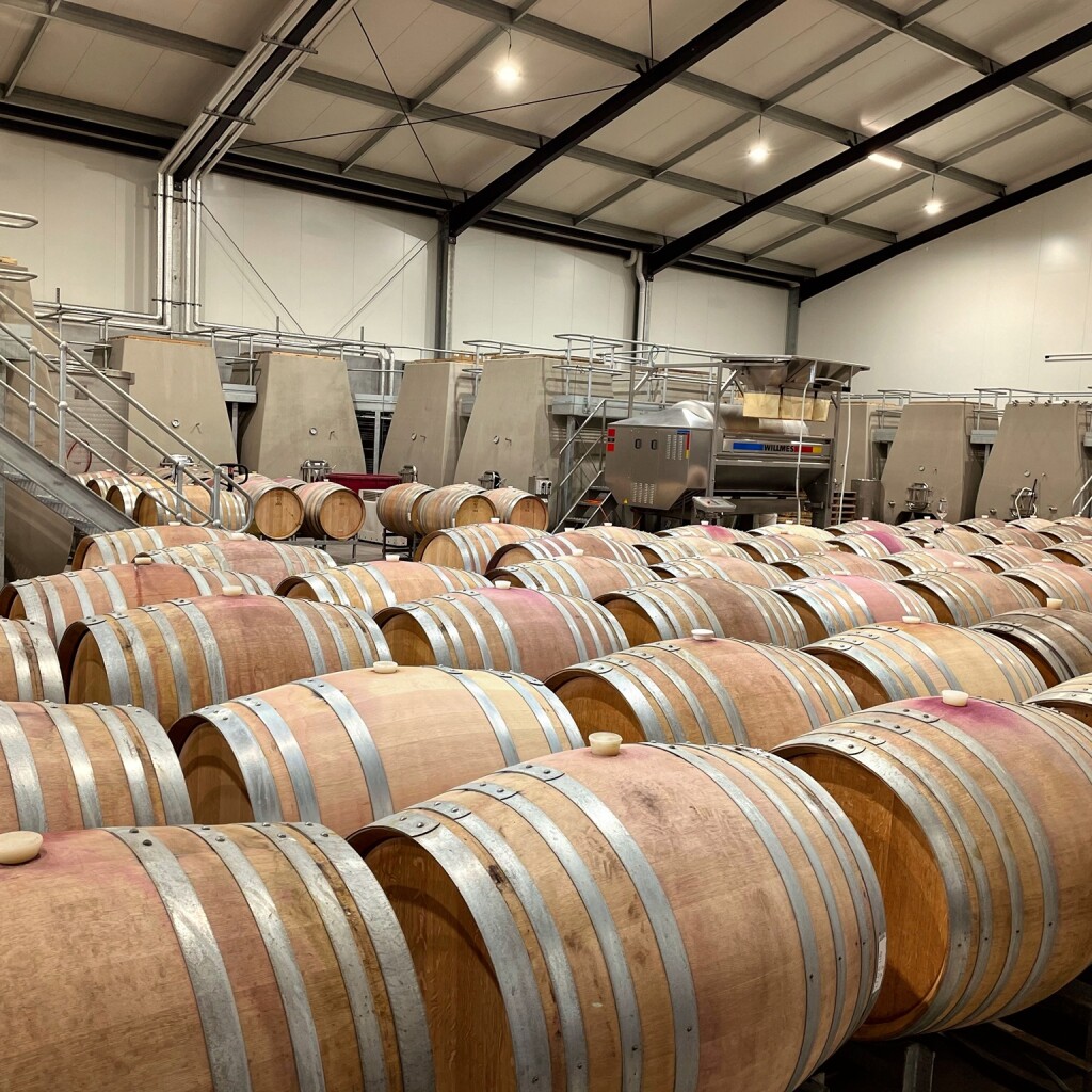 Ten Minutes By Tractor - Winery in Victoria | Winetourism.com