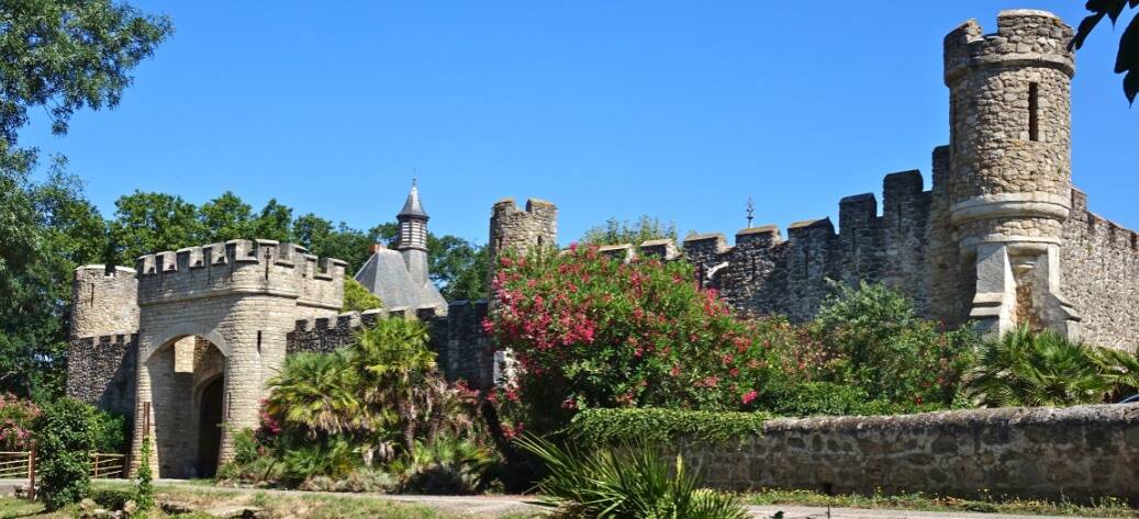 Château Grézan - Winery in Languedoc | Winetourism.com