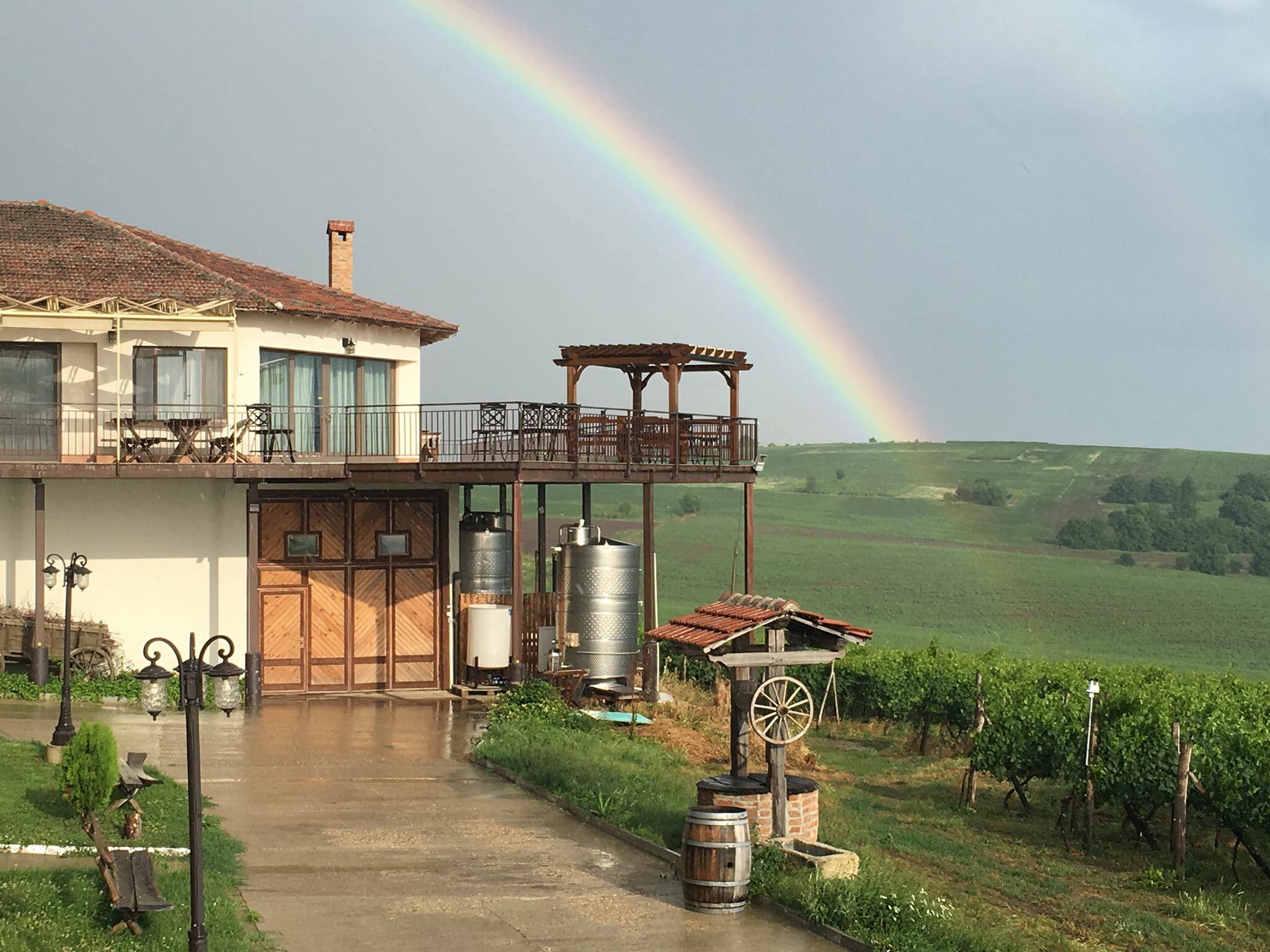 Seven Generations Winery - Wine Tasting and Tour| Winetourism.com