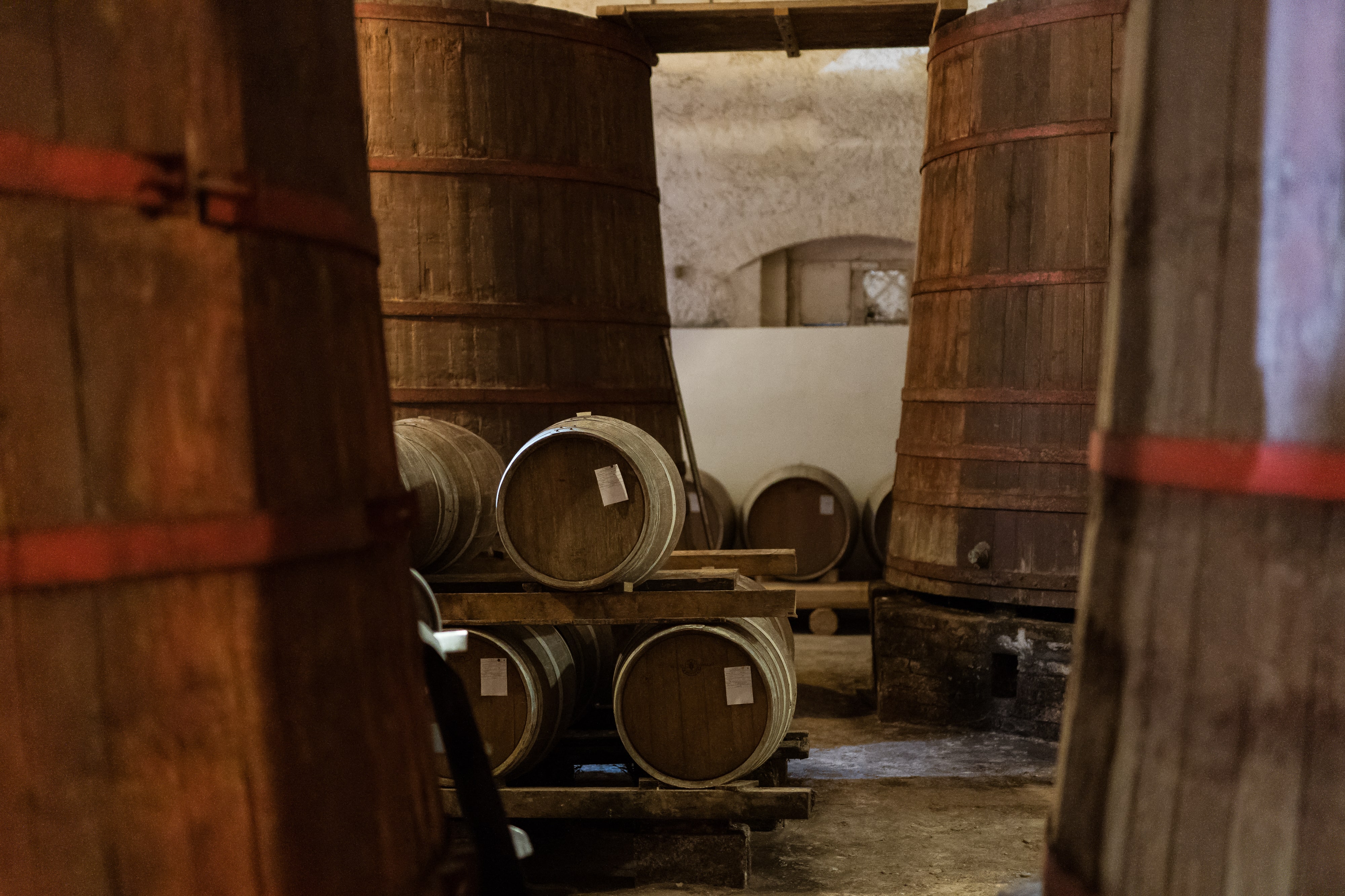 WineTourism.com | Historical Winery Tour and Wine Tasting