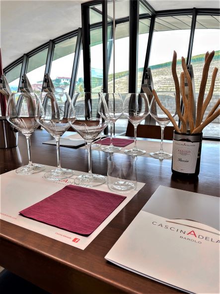 Adelaide - Barolo crus experience in Piedmont | Winetourism.com