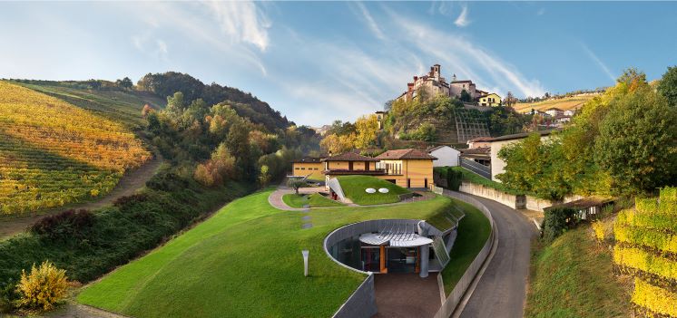 Adelaide - Barolo crus experience in Piedmont | Winetourism.com
