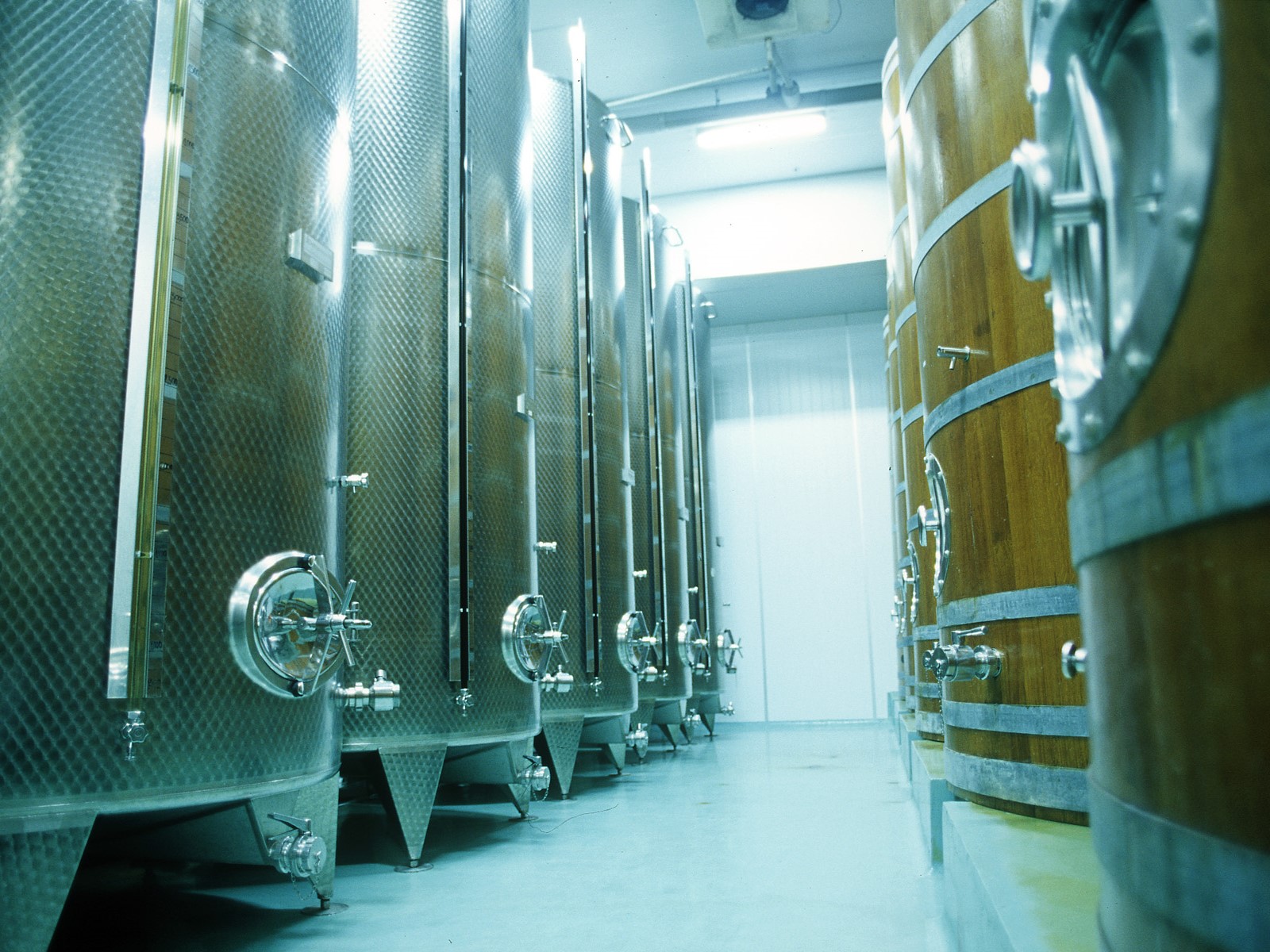PB Valley Khao Yai Winery - Wine Tasting and Tour at PB Valley Khao Yai ...