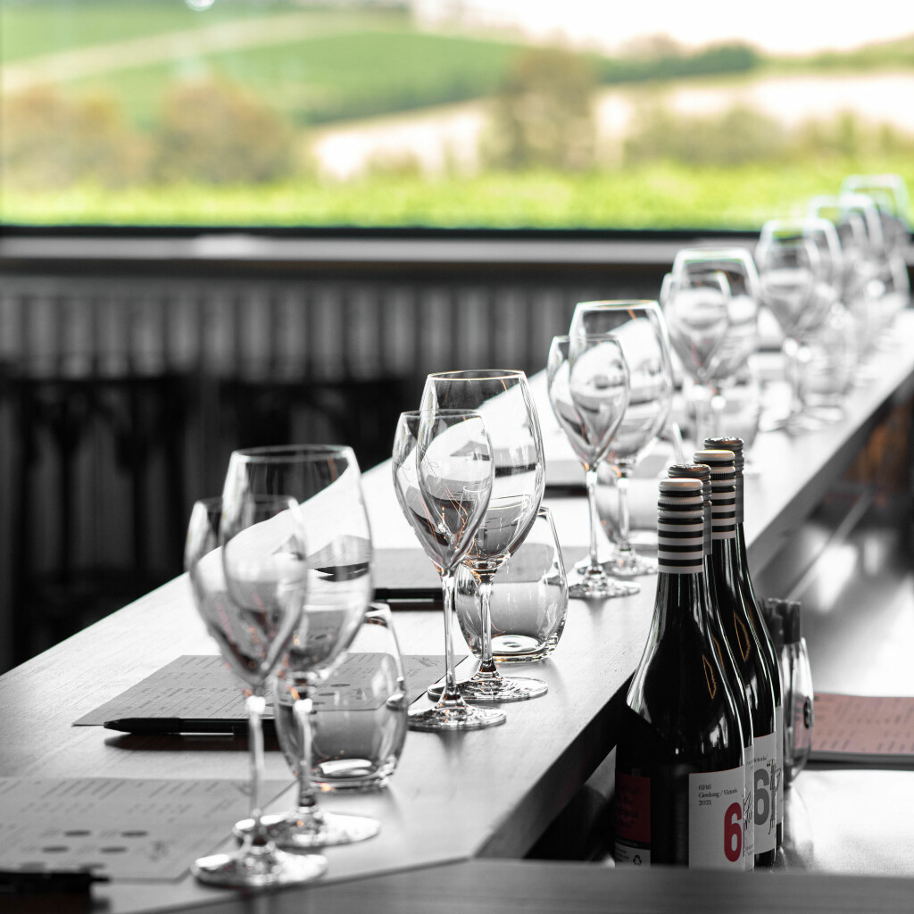 Wine Tasting & Cheese Board at Austin's Cellar Door | Winetourism.com