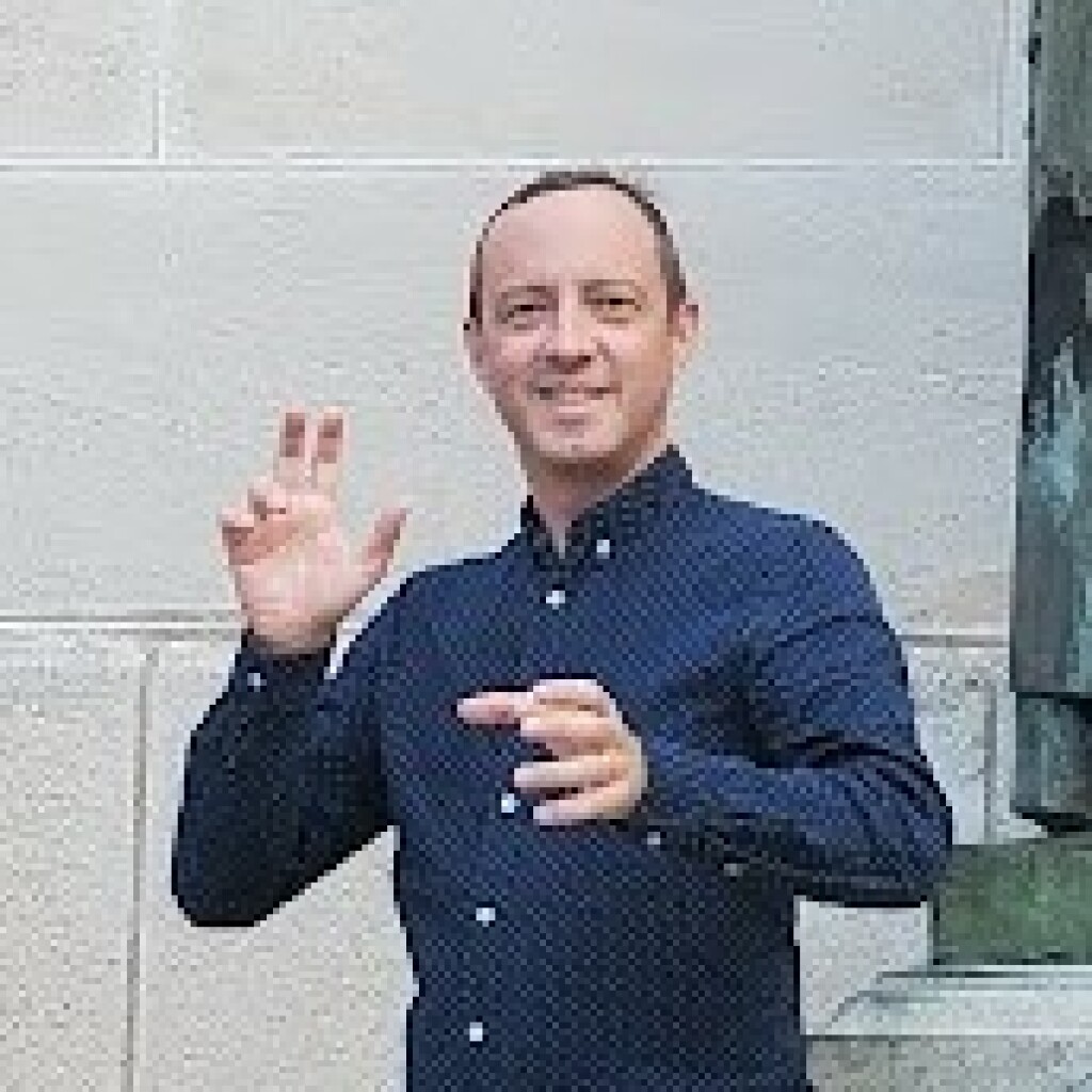 Raphael - Local wine Guide in Champagne | WineTourism.com