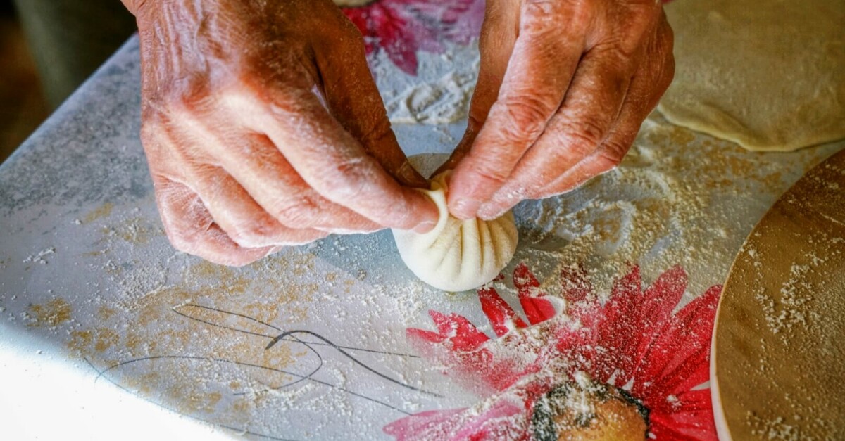 Georgian Wine Tasting & Khinkali-Making Experience | Winetourism.com