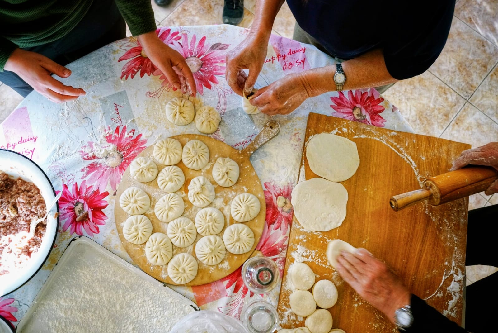 Wine tastng & Khinkali making master class | Winetourism.com