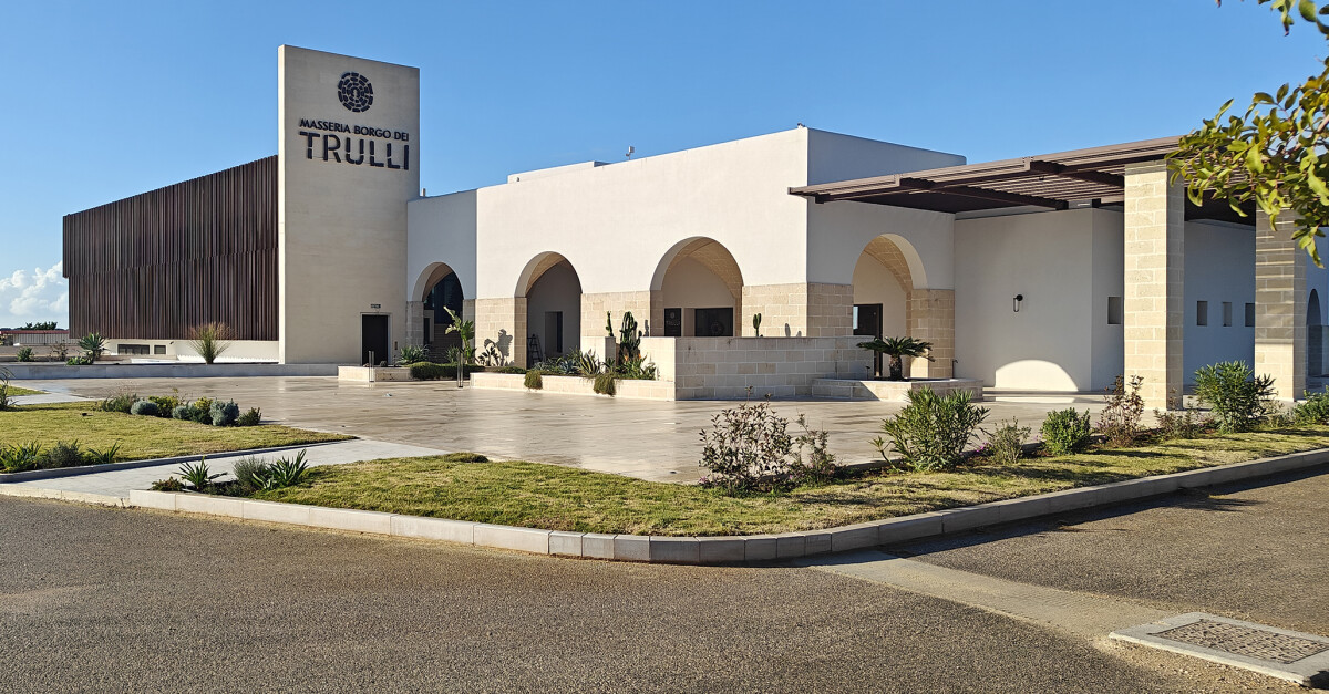 Masseria Borgo dei Trulli - wine estate in Puglia | WineTourism.com