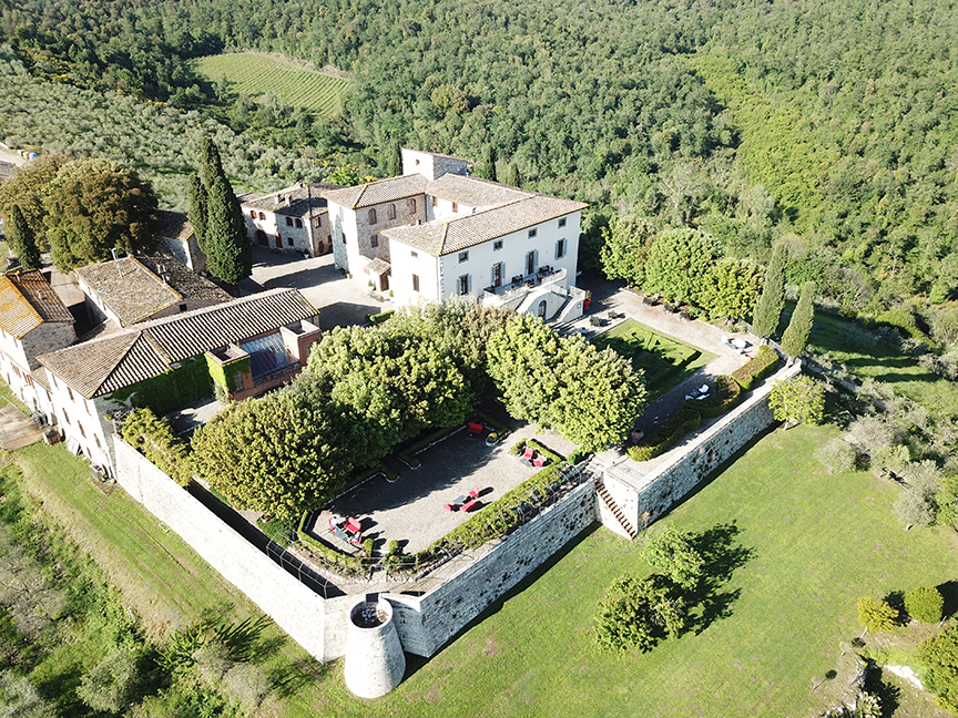 Castello La Leccia Agricola - Winery in Tuscany | Winetourism.com