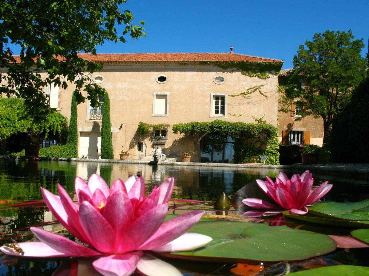 Château Saint Estève d'Uchaux- Winery in Rhone Valley| Winetourism.com